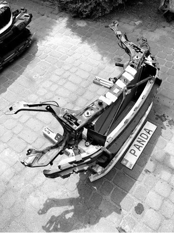 51647301600 BMW крепление фары п