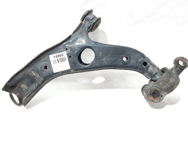 GHP934300M Mazda Рычаг передней подвески нижний правый