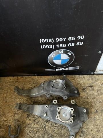 31216775770 BMW кулак поворотный передний правый