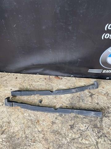 51489132300 BMW уплотнитель отсека вспом.механ.двиг.п