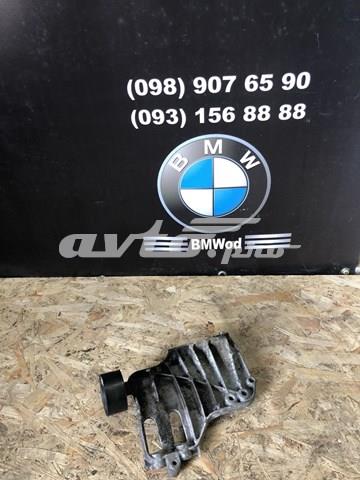 64557585167 BMW кронштейн компрессора кондиционера