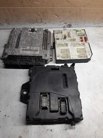 284B64474R Renault (RVI) блок usm 284b64474r renault master 3