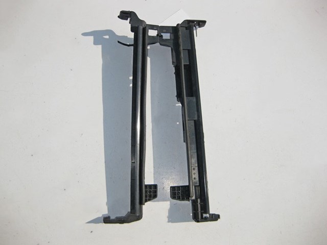 A2045010320 Mercedes кронштейн