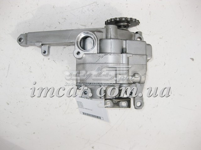 A6421802101 Mercedes насос масляный