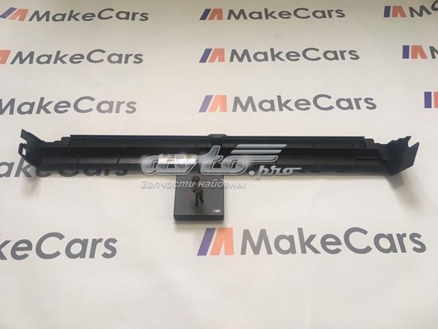 17118589082 BMW накладка верх