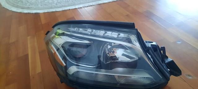 A1668202200 Mercedes фара правая с тестового авто. новая.