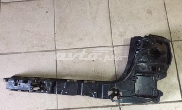 51127338758 BMW кронштейн бампера заднего правый