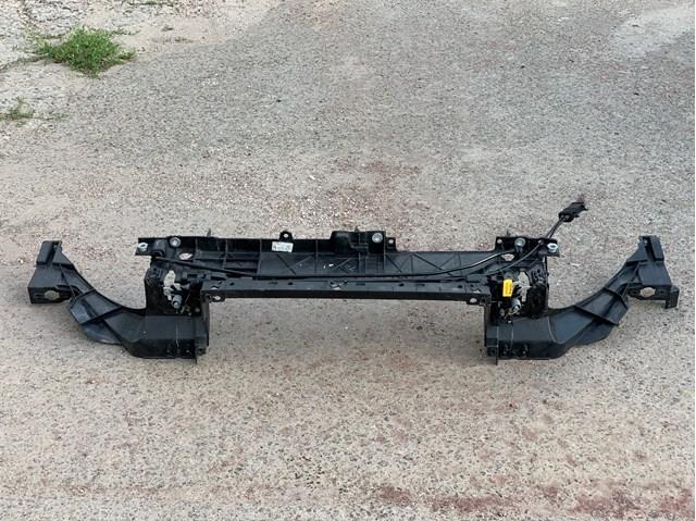 HS7Z16138A Ford суппорт радиатора верхний (монтажная панель крепления фар)