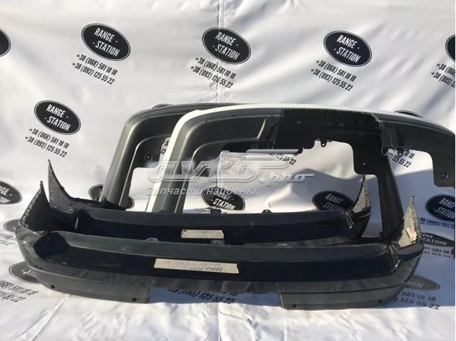 LR057290 Land Rover бампер задний хорошее состояние dk5217k835bc8lml