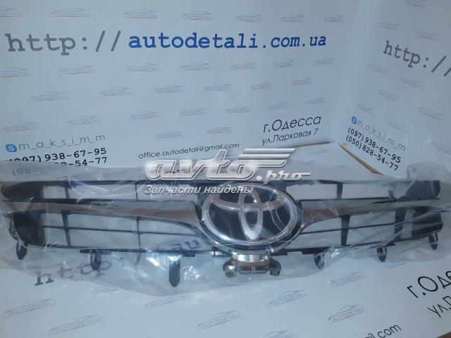 5310106421 Toyota решетка радиатора