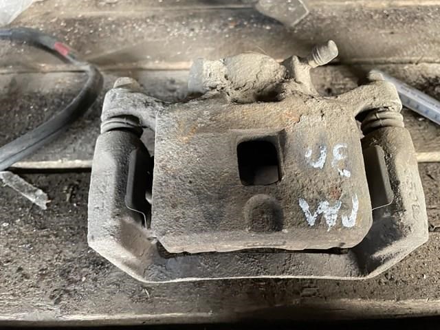 4605A017 Mitsubishi суппорт тормозной mitsubishi galant 03-12