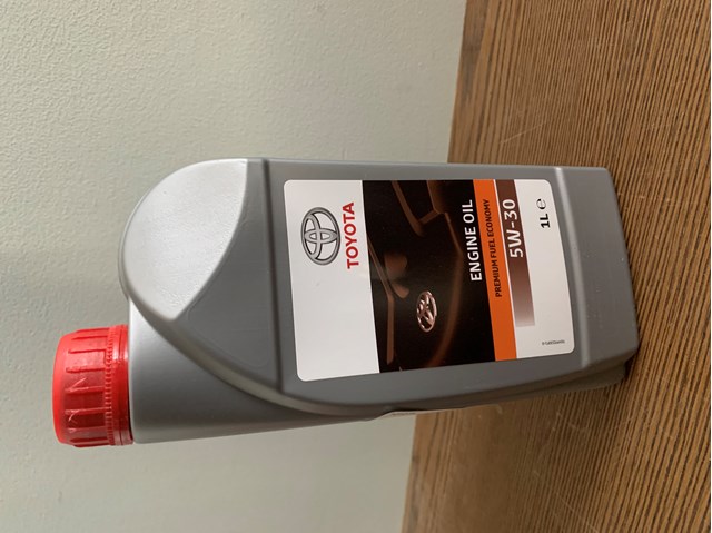 Масло моторное Toyota 0888083388 по цене от 349.49 грн