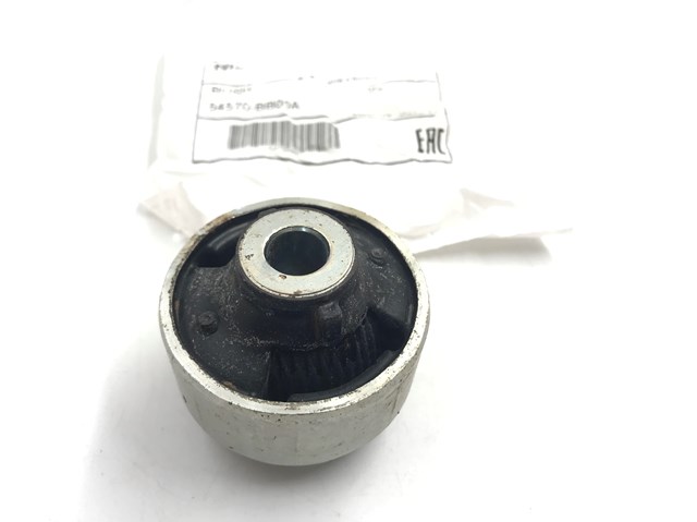 54570BB00A Nissan сайлентблок нижнего переднего рычага