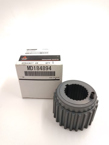 Звездочка-шестерня привода коленвала двигателя на Mitsubishi Pajero IV ...