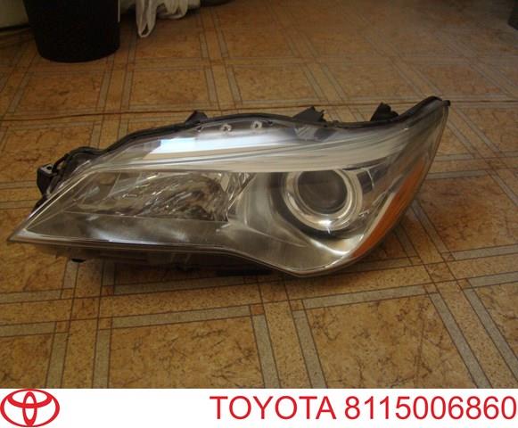 8115006860 Toyota фара левая