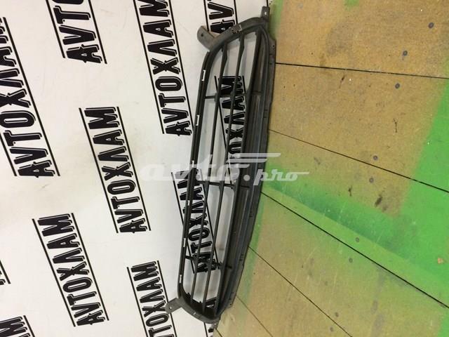 865611R000 Hyundai/Kia решетка бампера переднего