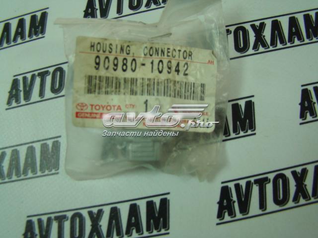 9098010942 Toyota разъём