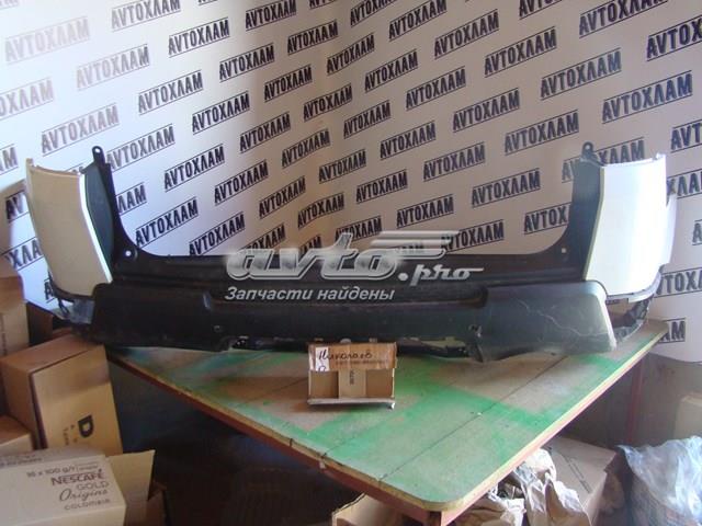 LR063195 Land Rover бампер передний