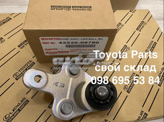 4333009780 Toyota шаровая опора нижняя правая