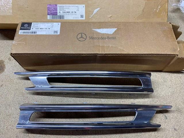 A1668851374 Mercedes накладка бампера переднего левая