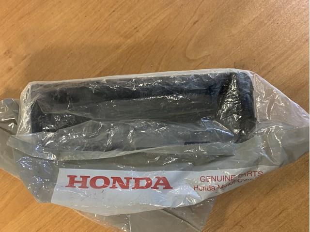 75450T2AA01 Honda щиток вентиляции левый honda accord 13-17