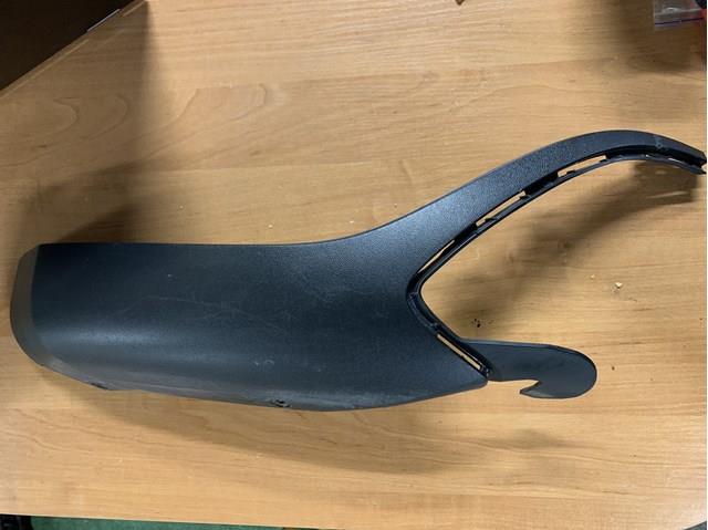 A1568851225 Mercedes накладка бампера