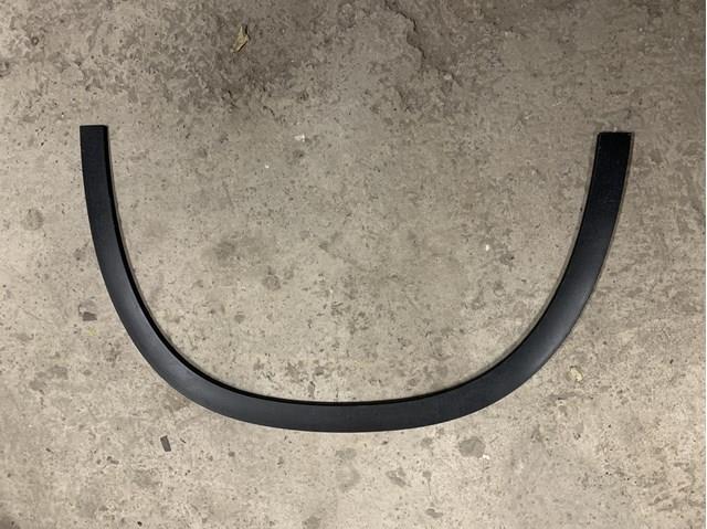 A1568852322 Mercedes накладка