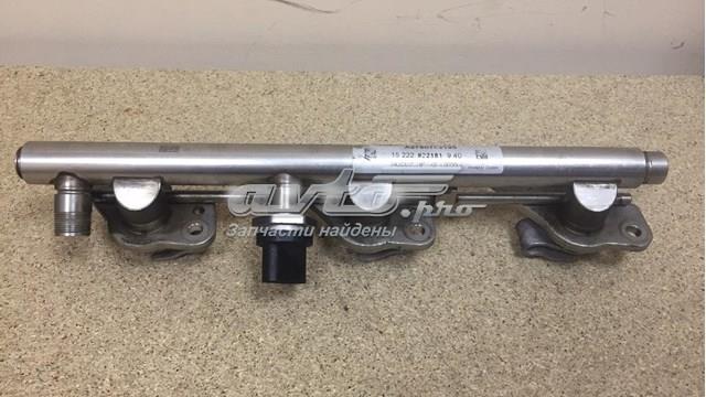 A2760703995 Mercedes распределитель топлива (рампа левый)