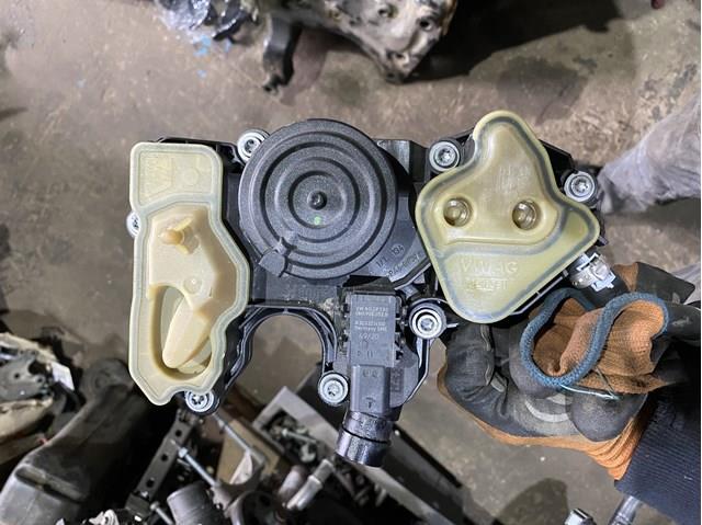 06Q103495B VAG Маслоотделитель (сепаратор) системы вентиляции картера