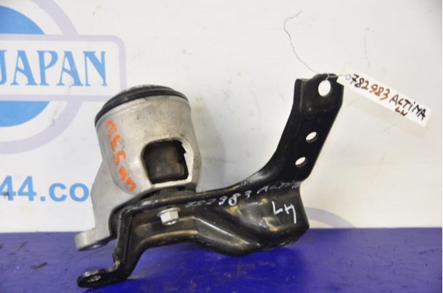 112109N00A Nissan подушка (опора двигателя правая)