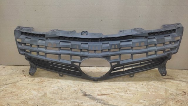 5311147040 Toyota решетка радиатора