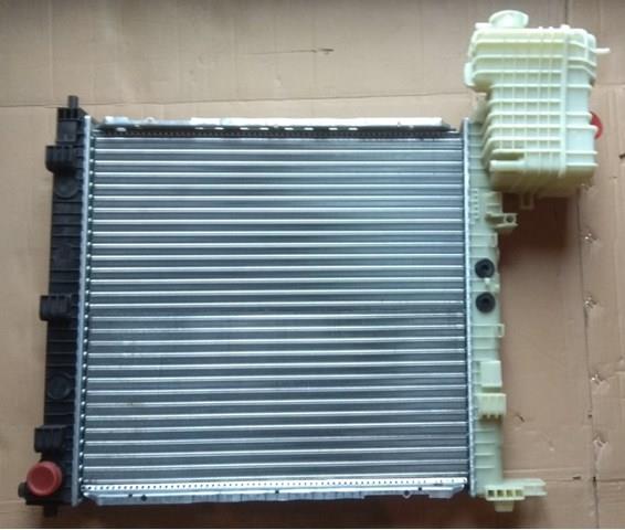 6385013001 Mercedes радиатор охлаждения двигателя