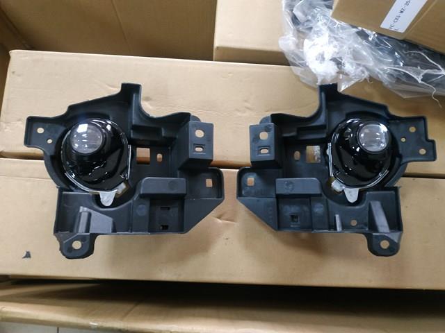 B63B51690A Mazda противотуманка левая 2017-19