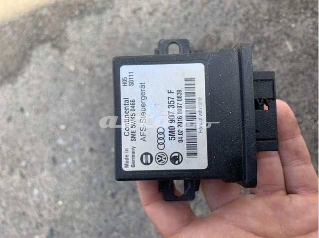 5M0907357F VAG блок керування нахилом фар