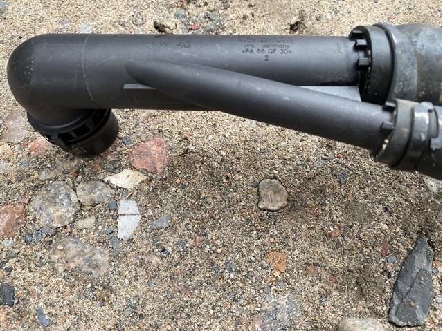 5Q0121619B VAG патрубок 5q0121619b, 5q0122291at