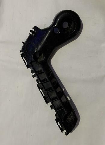 5211502490 Toyota кронштейн бампера переднего правый