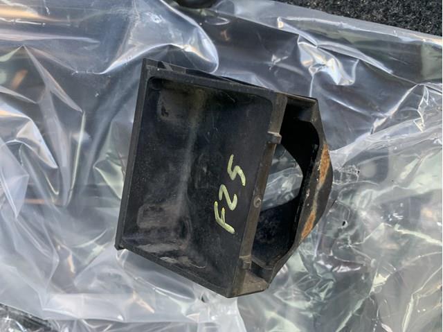 17117593779 BMW кронштейн (подушка крепления радиатора нижний)