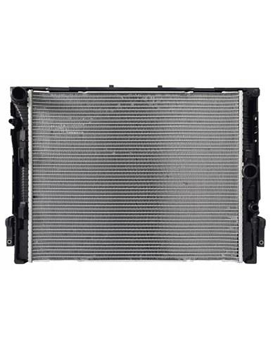 17118482622 BMW радиатор охлаждающей жидкости