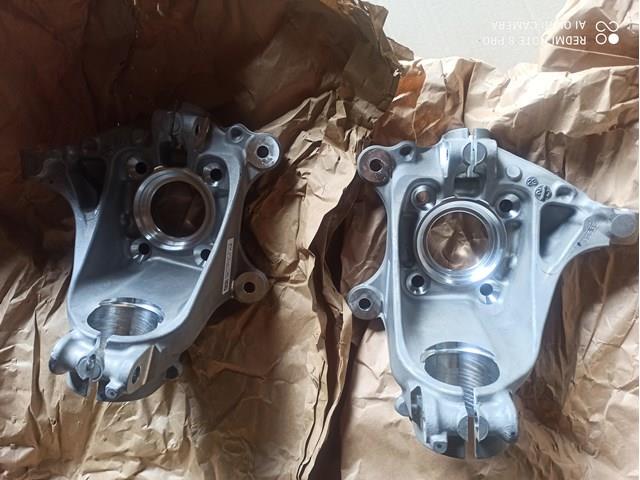 31216876645 BMW цапфа (поворотный кулак передний левый)