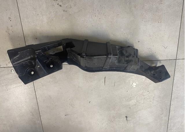 51647368158 BMW кронштейн крепления крыла переднего правого верхний