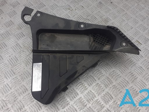 51717220181 BMW решетка дворников