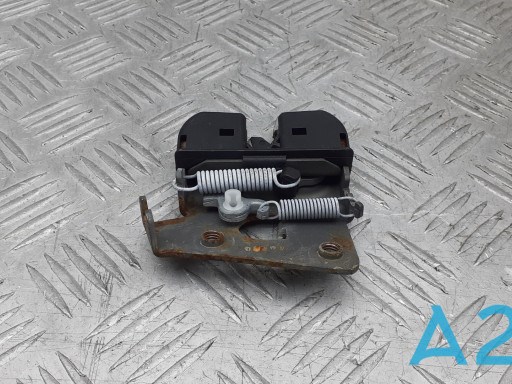 52207112863 BMW замок левый