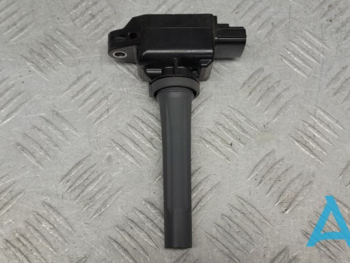 90118WB460 Toyota катушка зажигания ярис