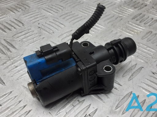 BM5Z8C605C Ford клапан системы охлаждения