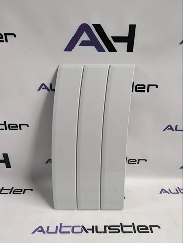 LR096540 Land Rover молдинг двери передней левой