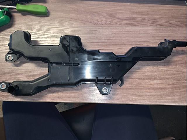 1221538020 Toyota сепаратор case