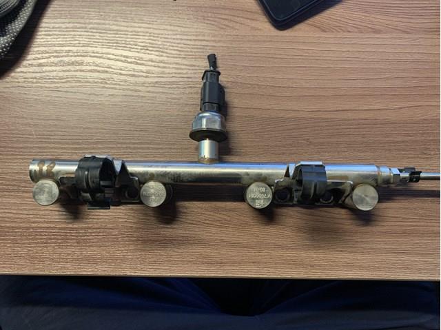 Датчик давления топлива на MINI Clubman R55 универсал (2007 - 2015 ...