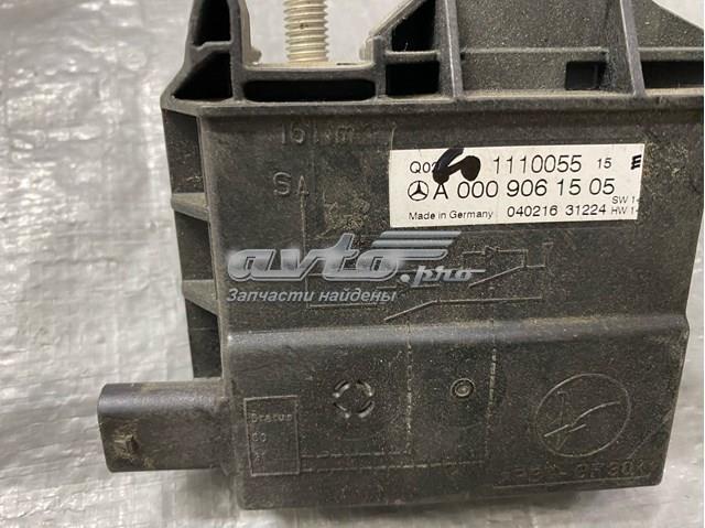 A0009061505 Mercedes | Клемма аккумулятора (акб) A 000 906 15 05 купить ...