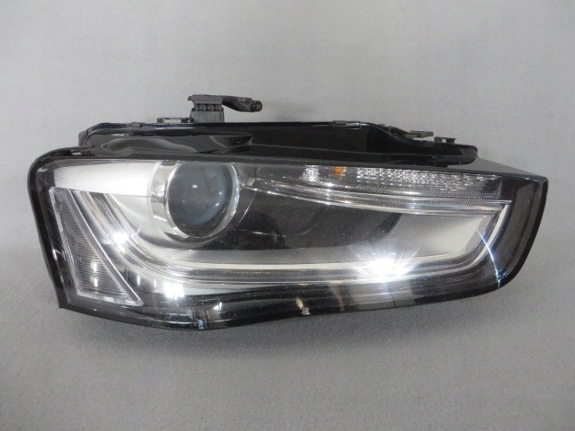 8K0941006C VAG фара комплектна