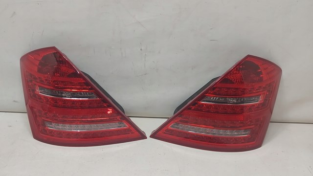 Стоп задний на Mercedes S (W221)